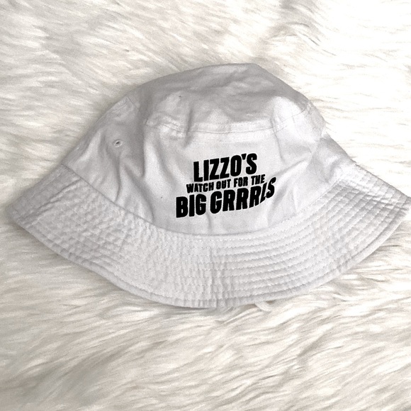 Accessories | Vidcon Merch Lizzos Watch Our For The Big Grrrls ...